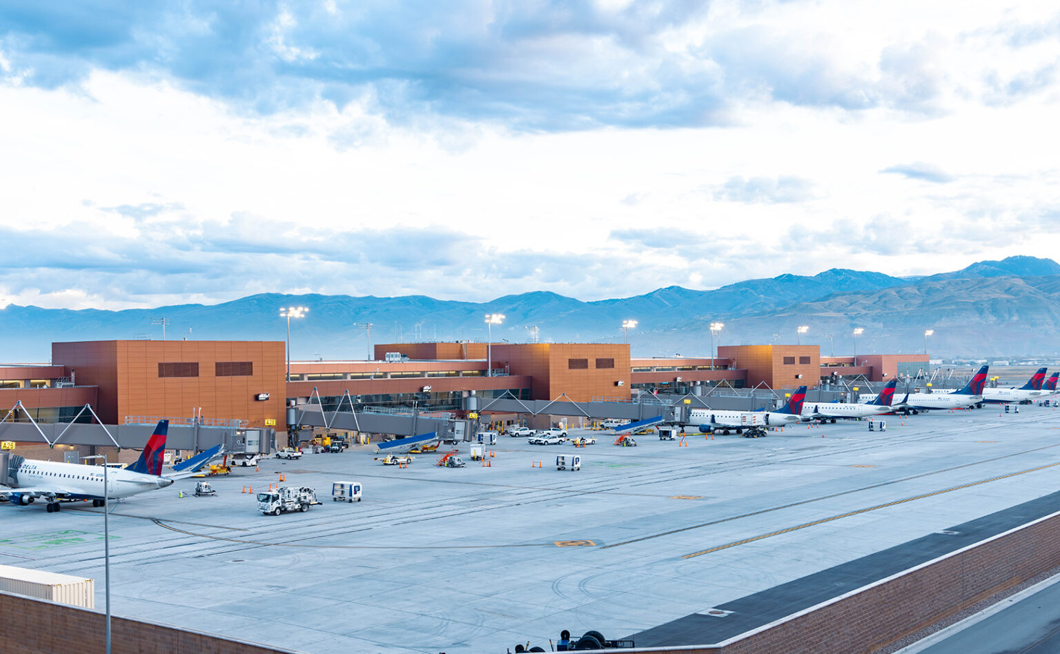 Salt Lake City International Airport - Flynn Group of Companies